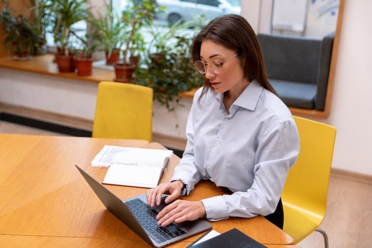 AbleSpace Blog - The Role of Paraprofessionals in Special Education